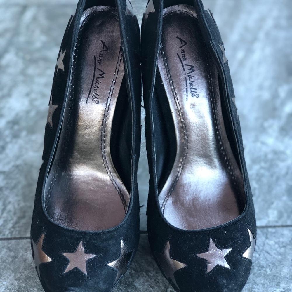 Anne Michelle Black Pumps With Stars - Gem
